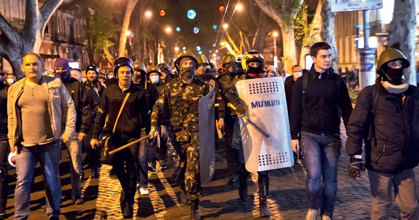 Flamman | 46 döda i Odessa, Slavjansk belägras