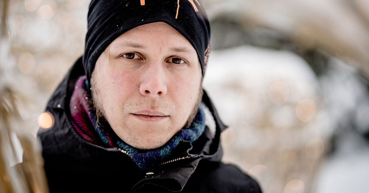 Flamman | Nyårsdikt av David Väyrynen