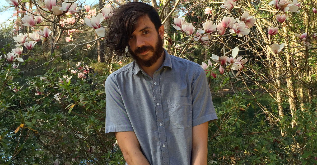 Flamman | Kaveh Akbar gör döden till ett nöjesfält